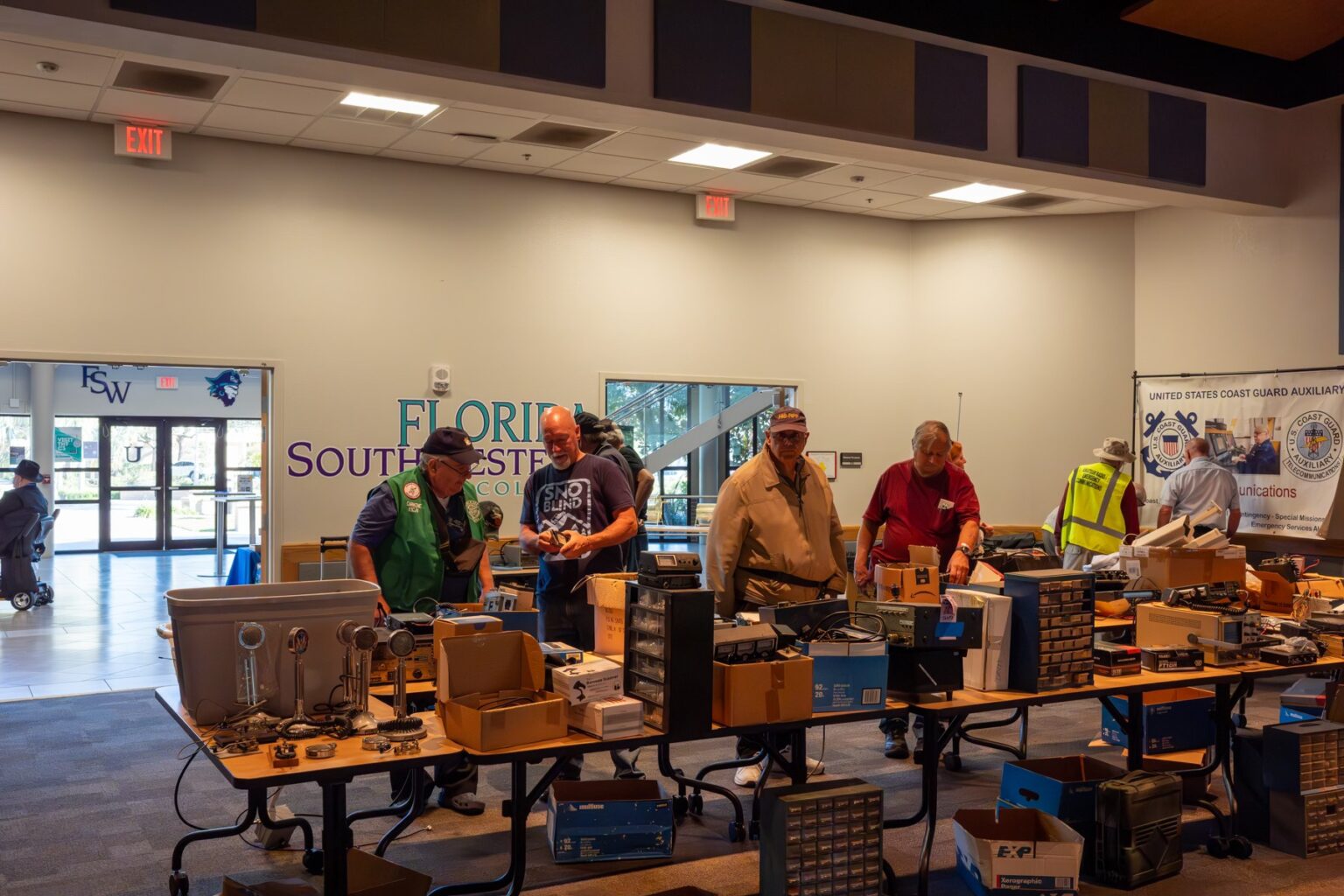 2025 Southwest Florida Regional Hamfest – Pictures | FMARC