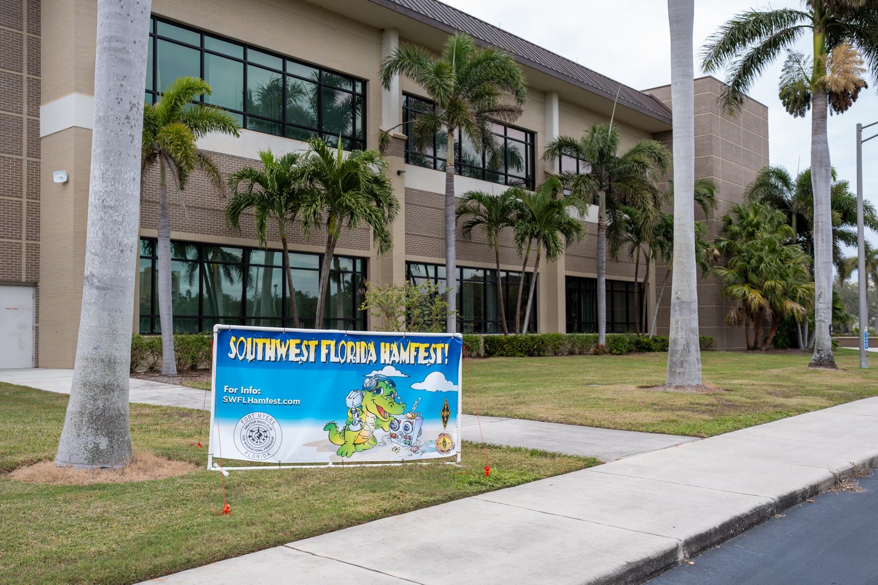2025 Southwest Florida Regional Hamfest – Pictures | FMARC